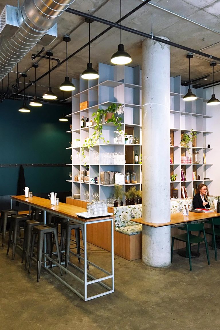 Best Local Restaurants in Montreal - 2025 Guide